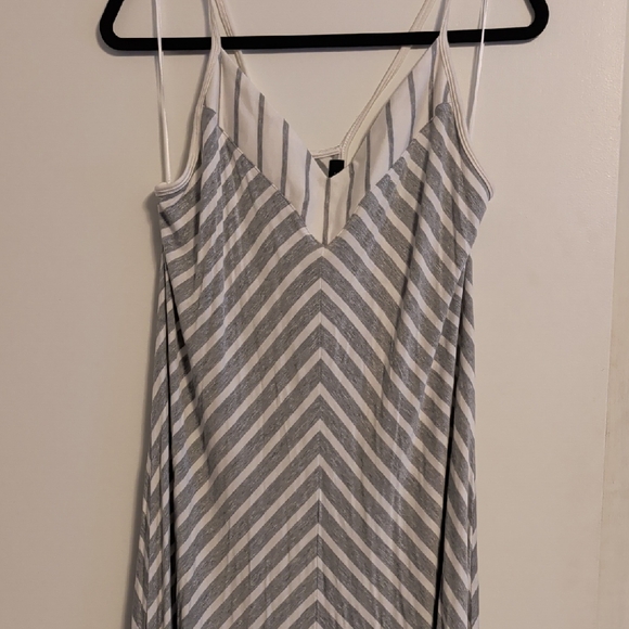 Laila Jayde | Dresses | Laila Jayde Gray And White Chevron Dress | Poshmark